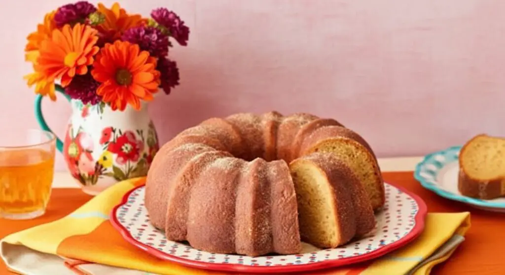 Pioneer Woman Apple Cider Doughnut Cake Recipe